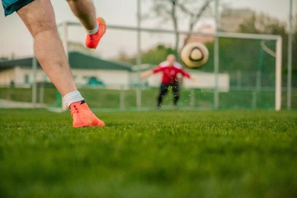 Best Soccer Cleats for Flat Feet in 2026: Updated List Here