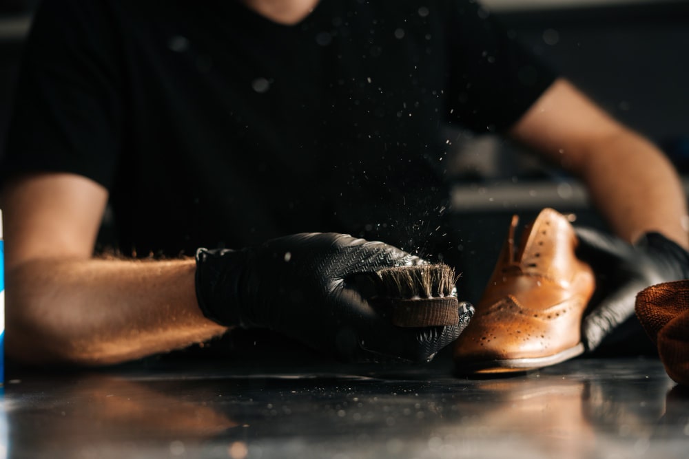 How to Wash Work Boots: Soft Toe & Steel Toe Leather boots