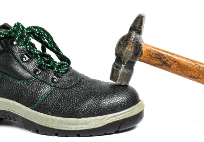 Choosing the Right Footwear: Steel Toe vs Soft Toe Boots